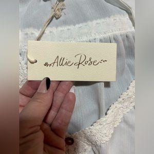 Allie Rose | Tops | Nwtallie Rose White W Lace Button Up Blousesize ...